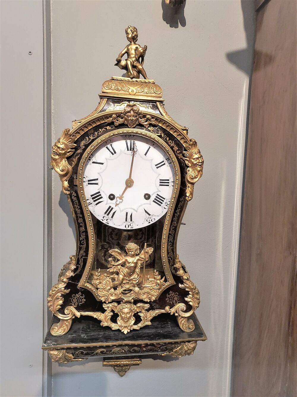 Boulle mantel clock, verge escapement, 18th century | Van de Ven Antiques
