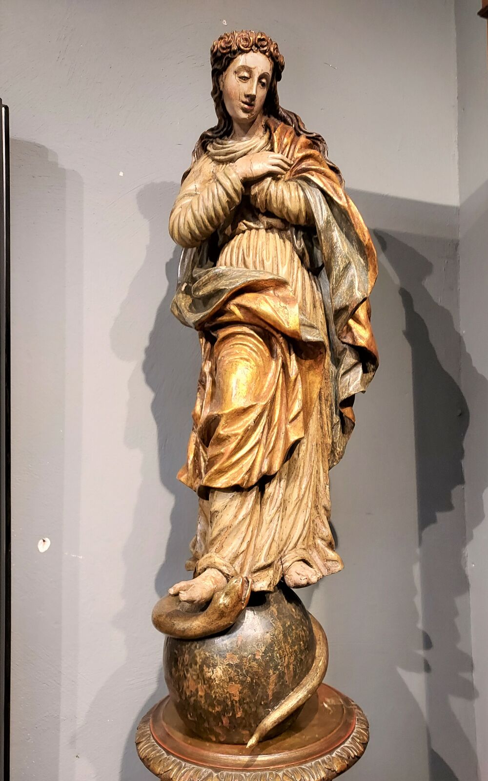 Antique sculpture, Maria immaculata, 17th century| Van de Ven Antiques